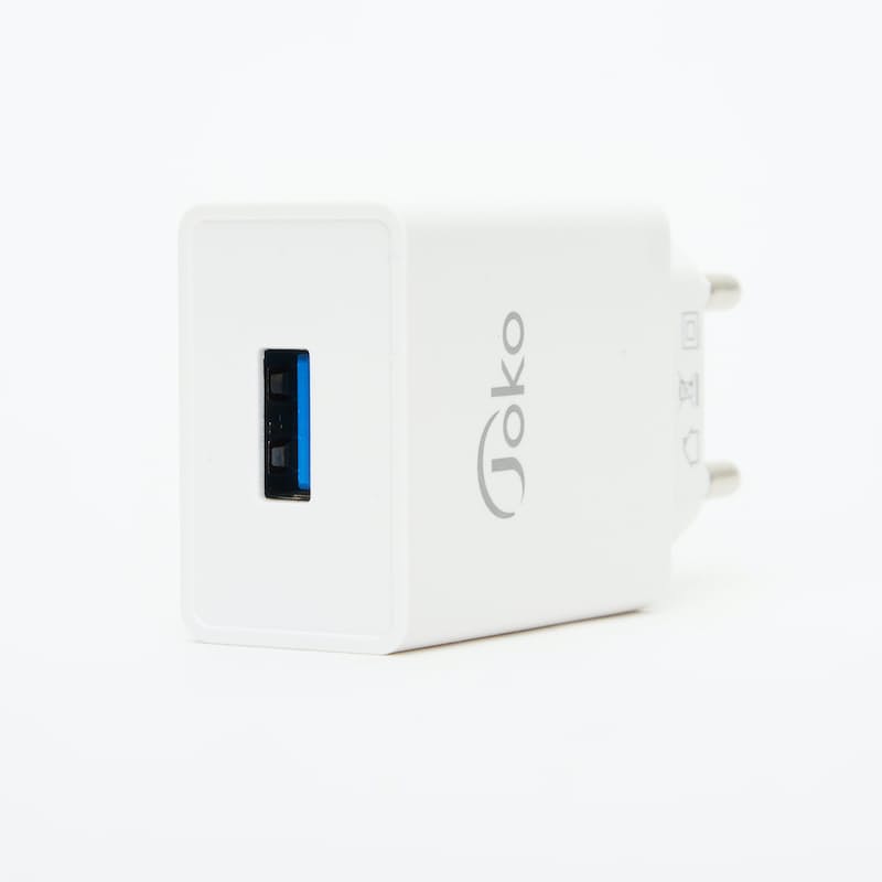 Smart Phone Fast Charger 2.4A PD Mini Charging Block with Lightning Ca ...